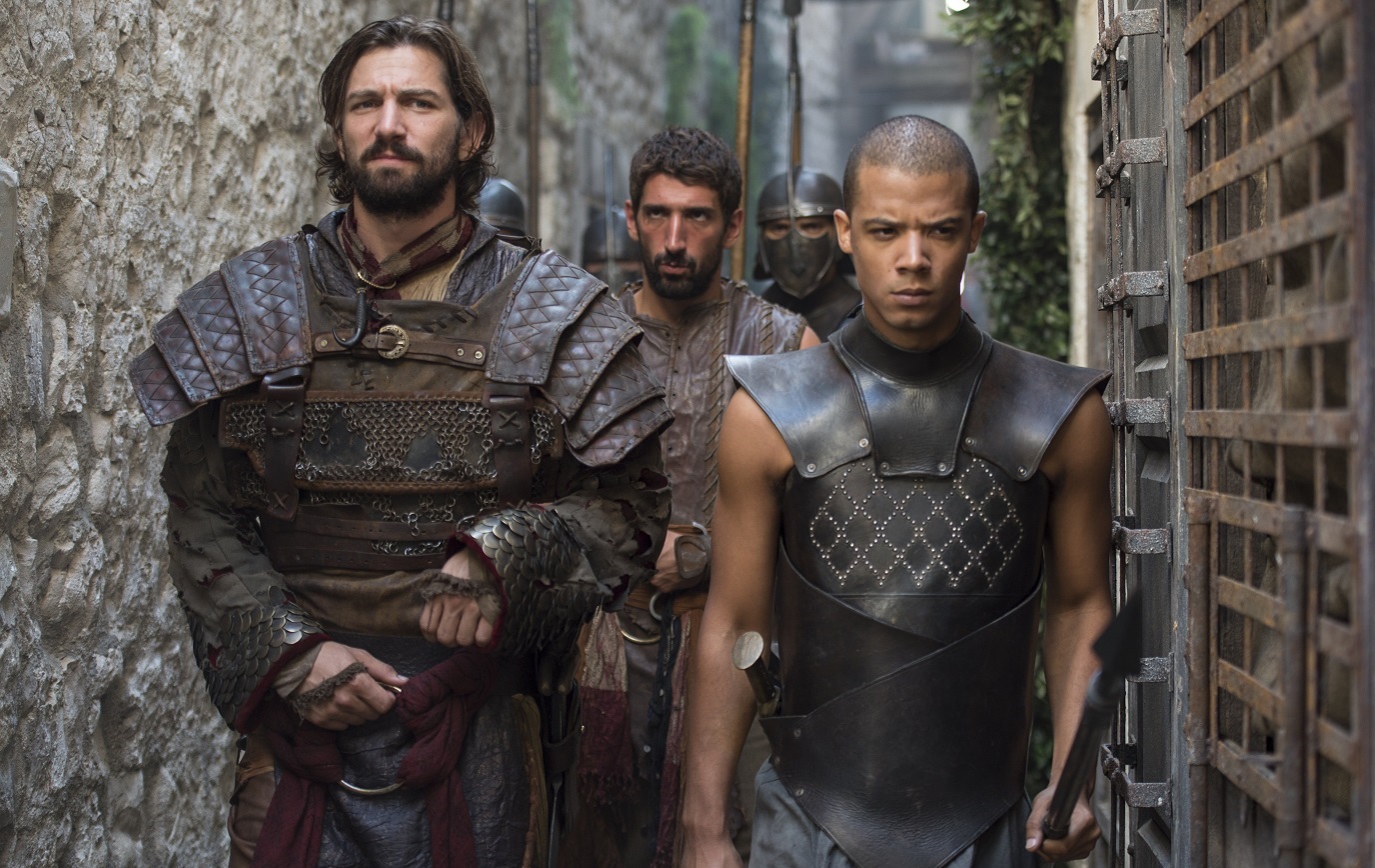 Another Deleted Scene From Season 5: Daario Taunts Grey Worm [Video ...